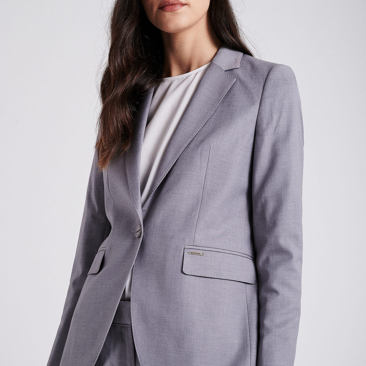 Woman Suit – Sacoor Brothers Malaysia