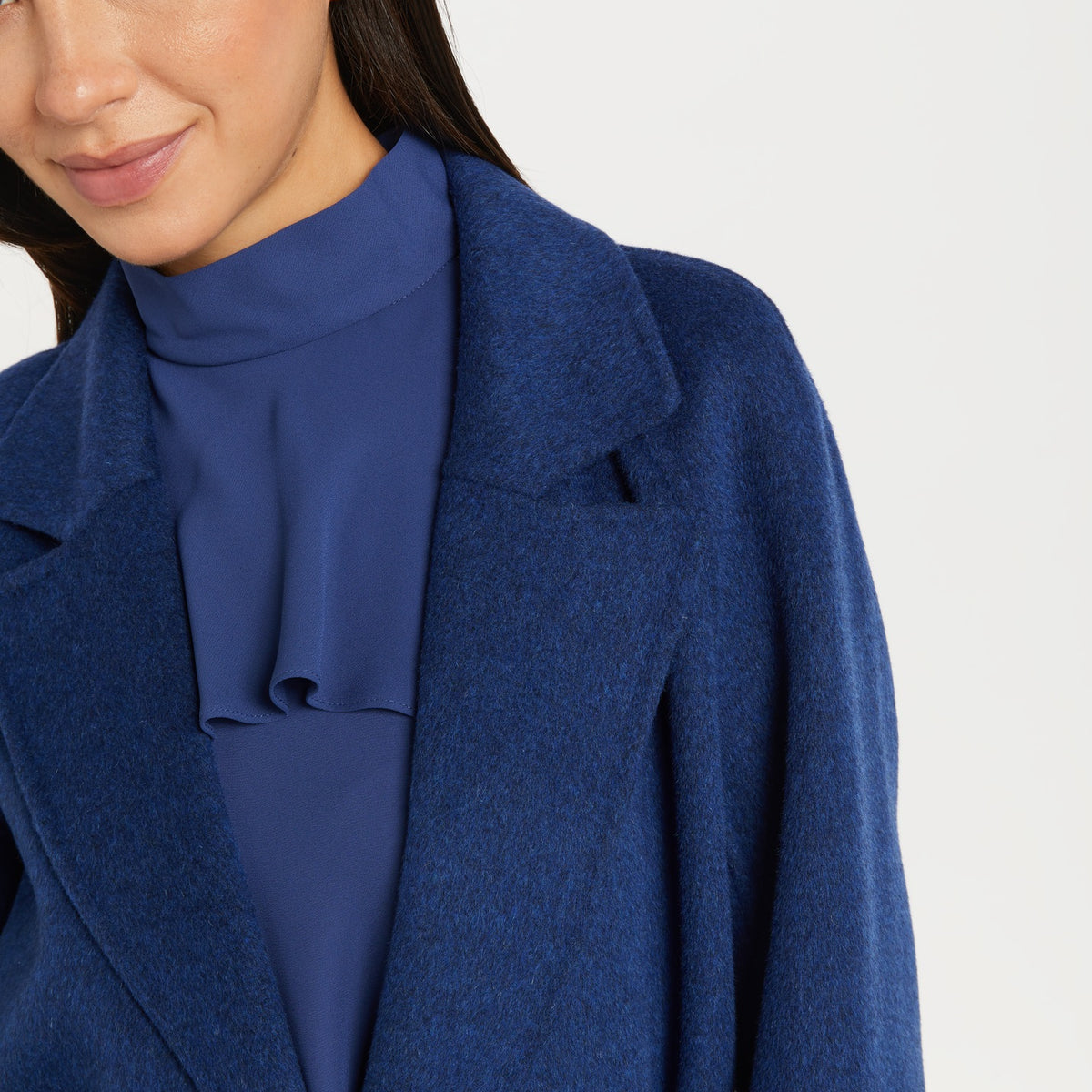 Handmade overcoat with tubular belt – Sacoor Brothers Malaysia